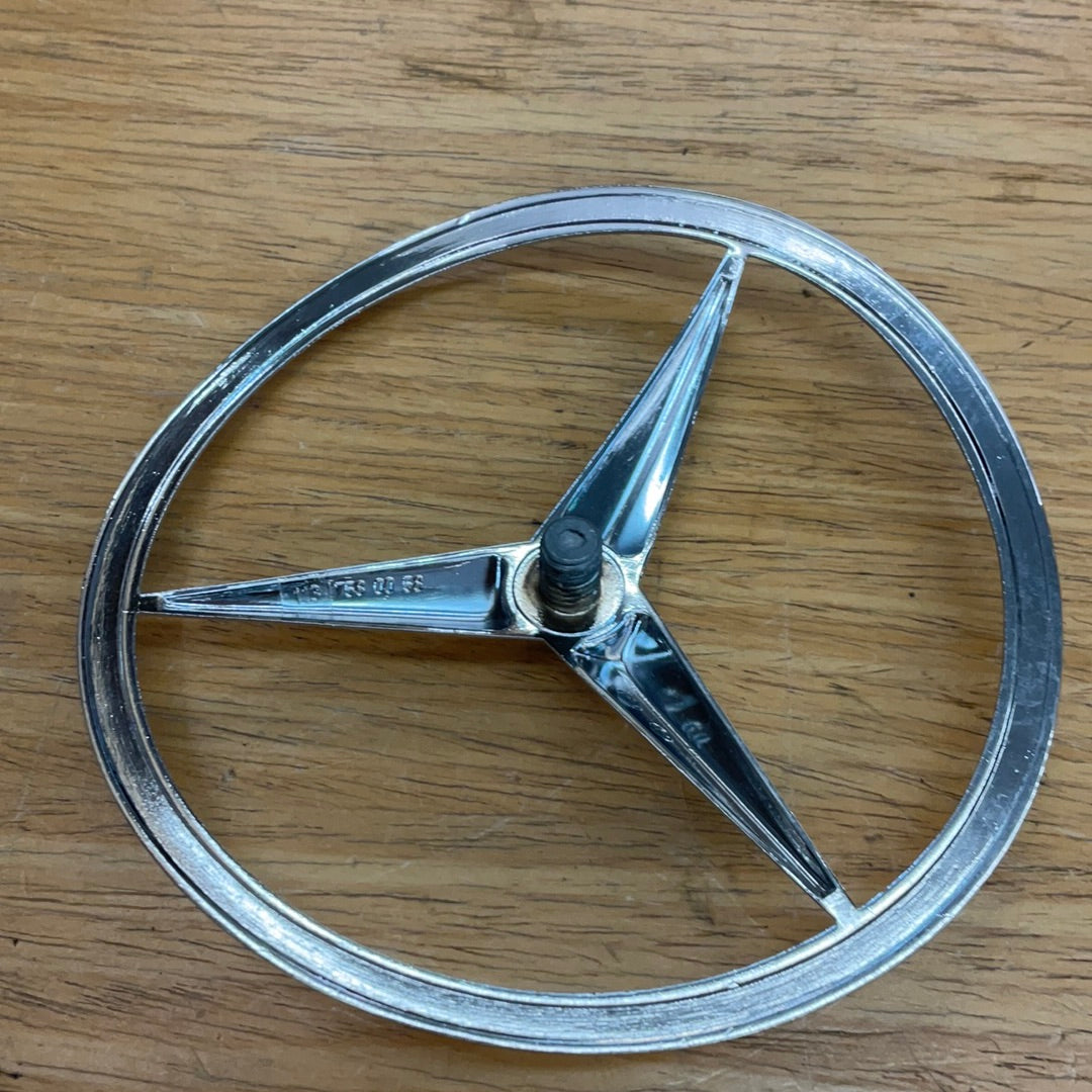 Trunk star, 230SL, 250SL, 280SL – Paul's Autohaus